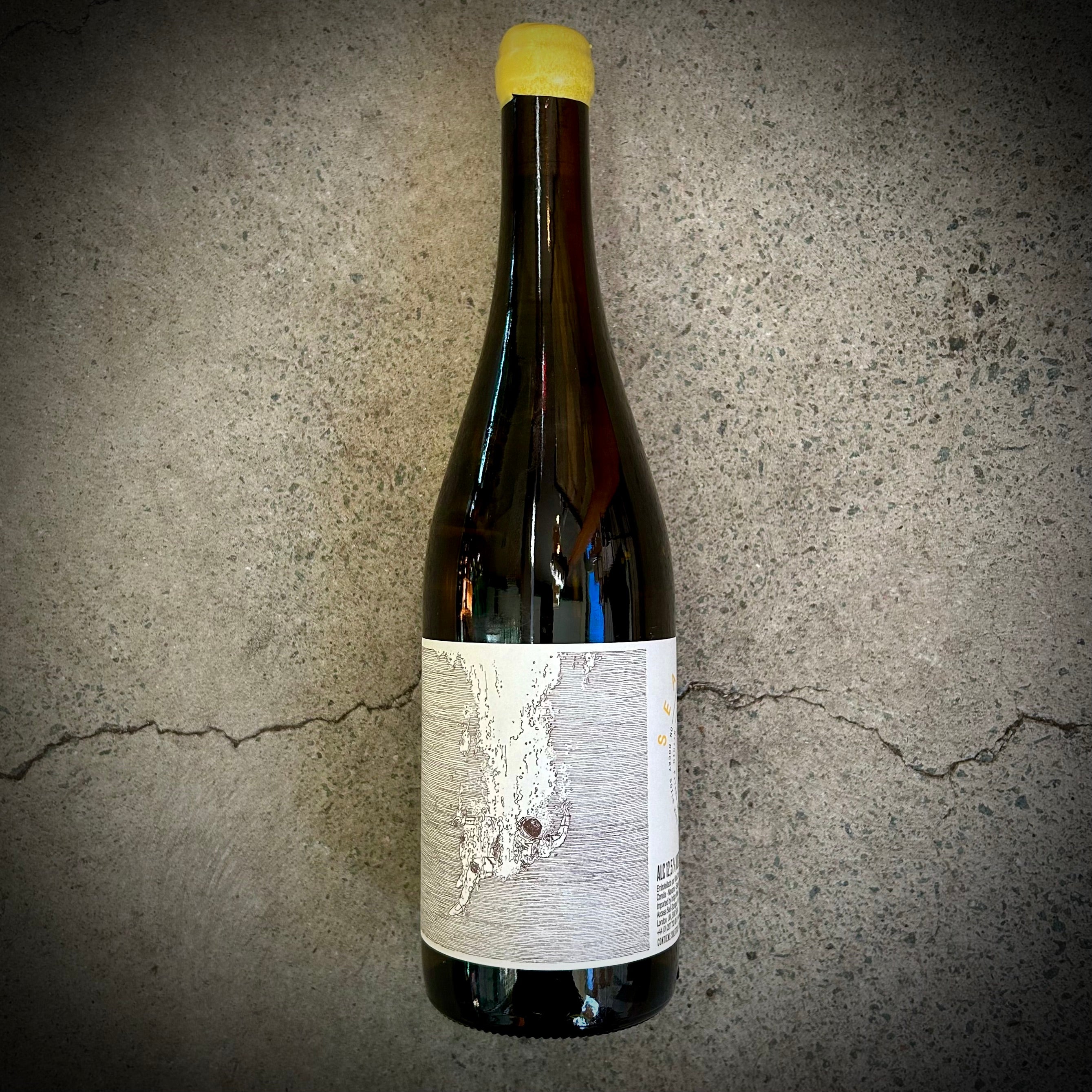 Vina Zorzal, Sea of Dreams White, Navarra, Spain – Iron & Rose